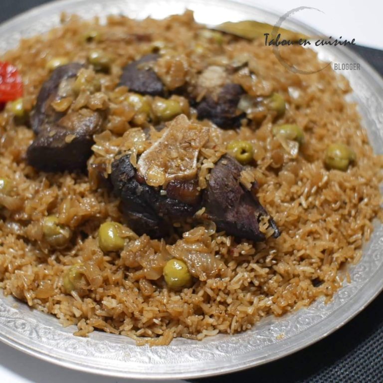 Tiebou yapp (riz à la viande)