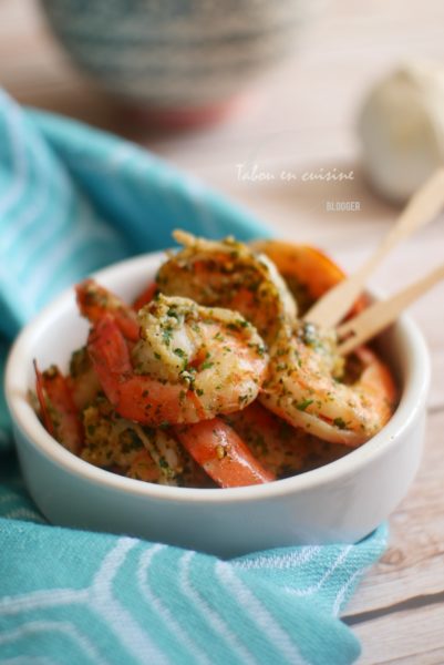 Crevettes sautées à l’ail, persil et piment