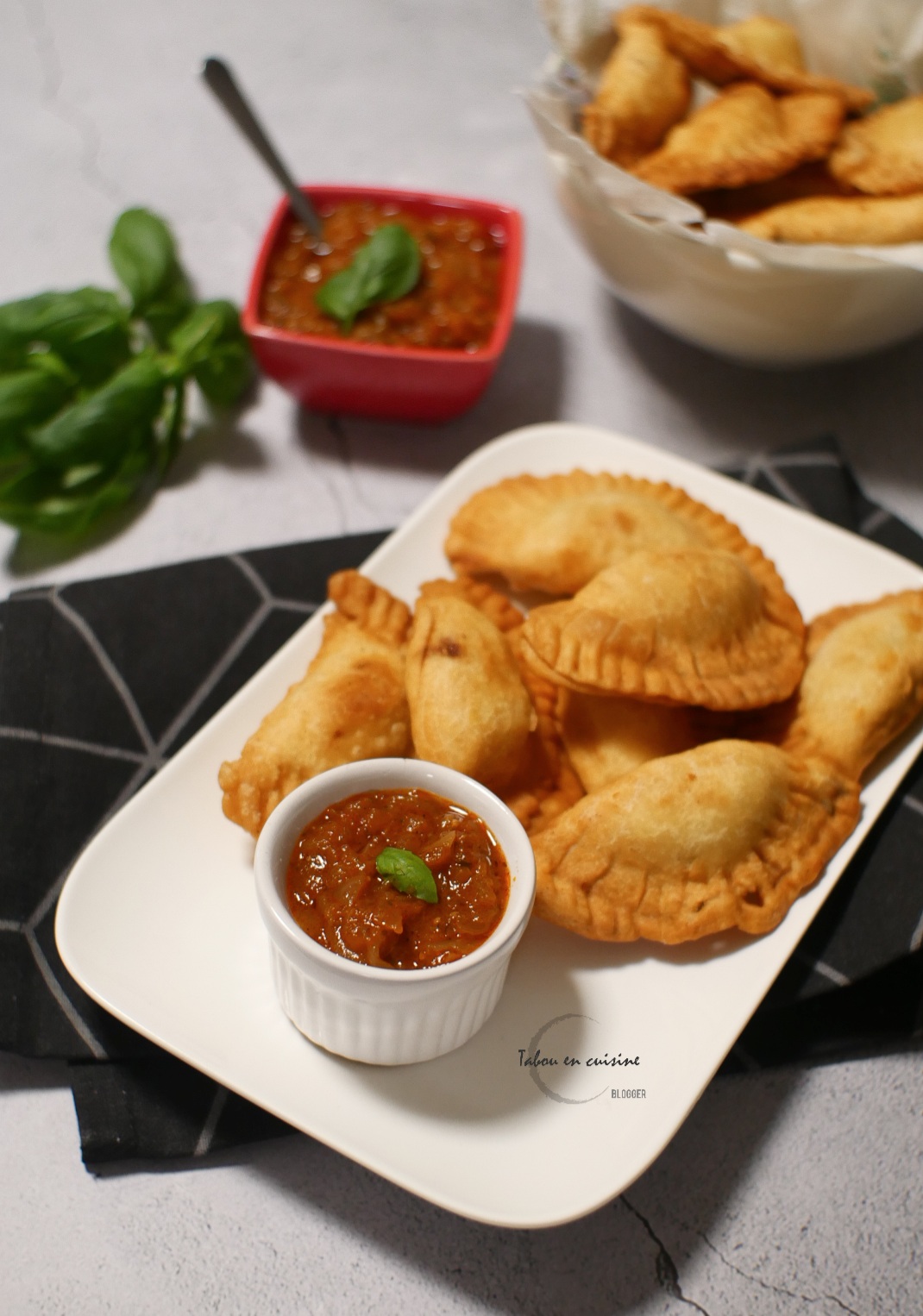 Pastels sénégalais au thon et viande hachée de Miss Nanga Chef (défi ...